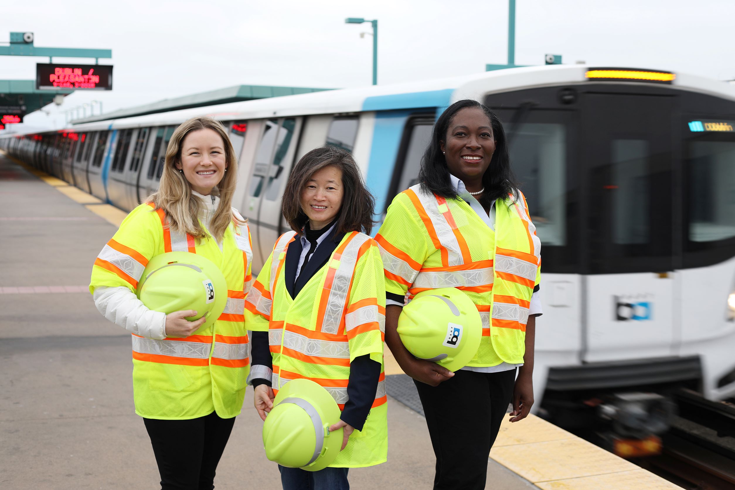 'Don’t think you can’t do it': Women in engineering at BART on their ...