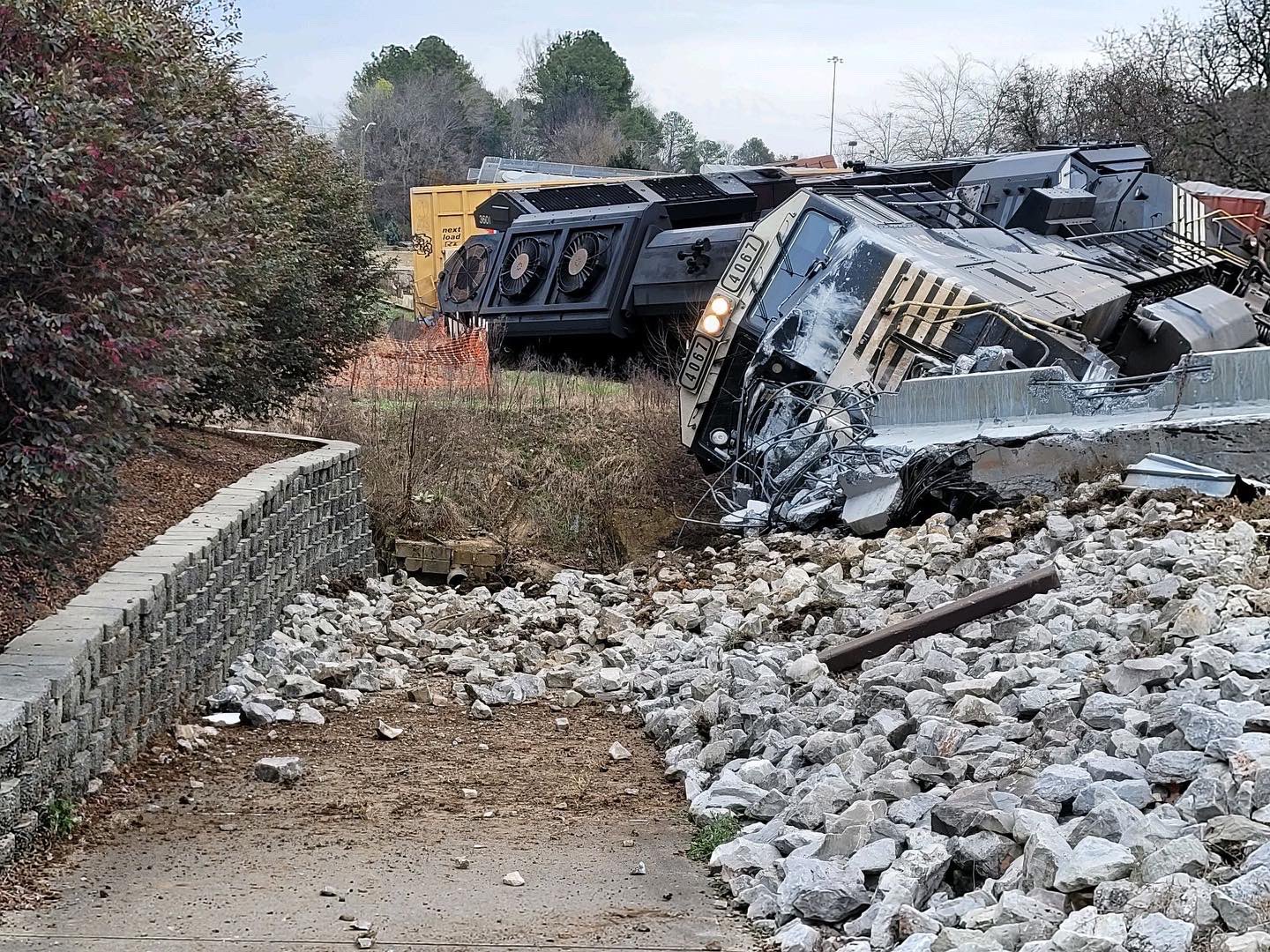 Authorities Report NS Train Derailment, Truck Collision – UPDATED ...