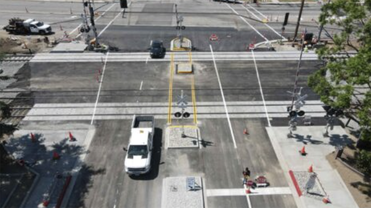 LA Metro’s Foothill Gold Line Project Marks Milestone - Railway Track ...