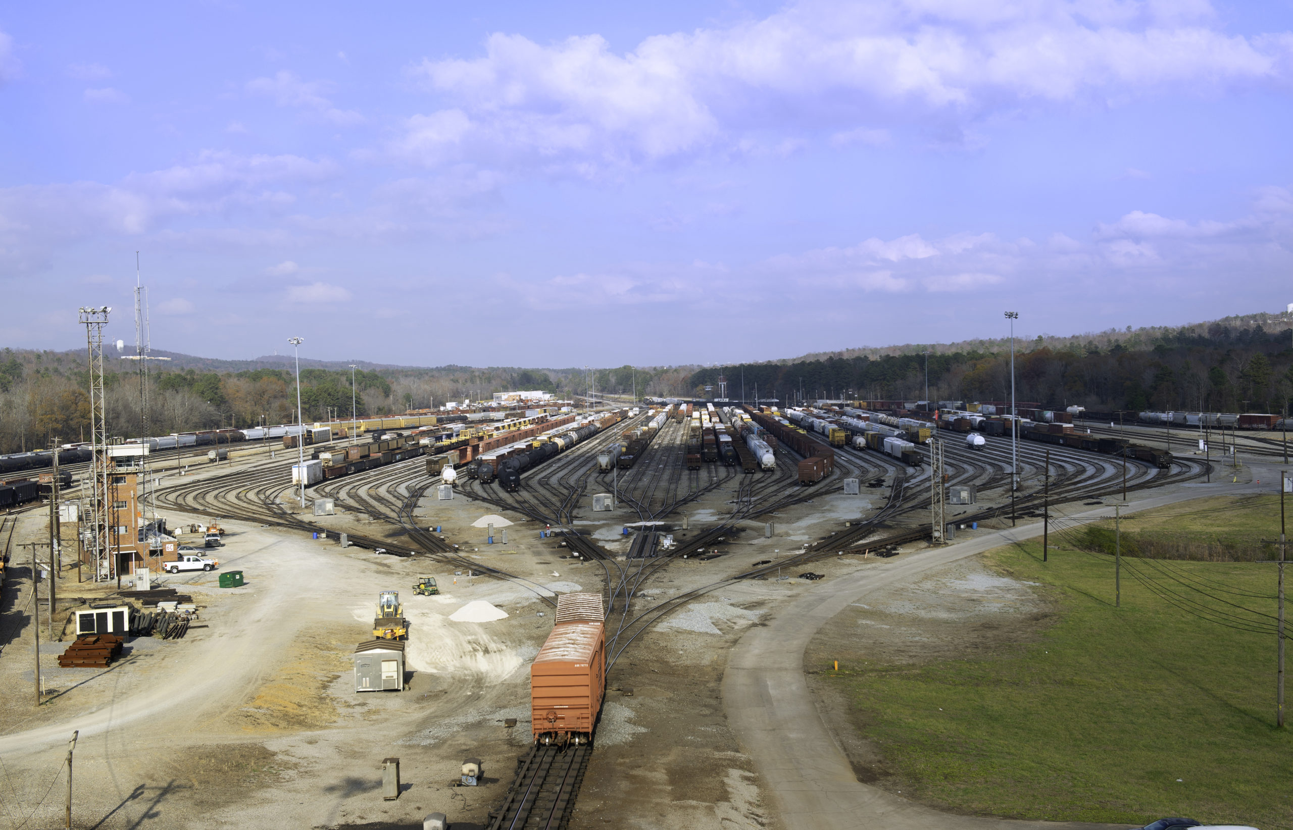Rail Yard Pollution Target of New Southern California Rule - Railway ...