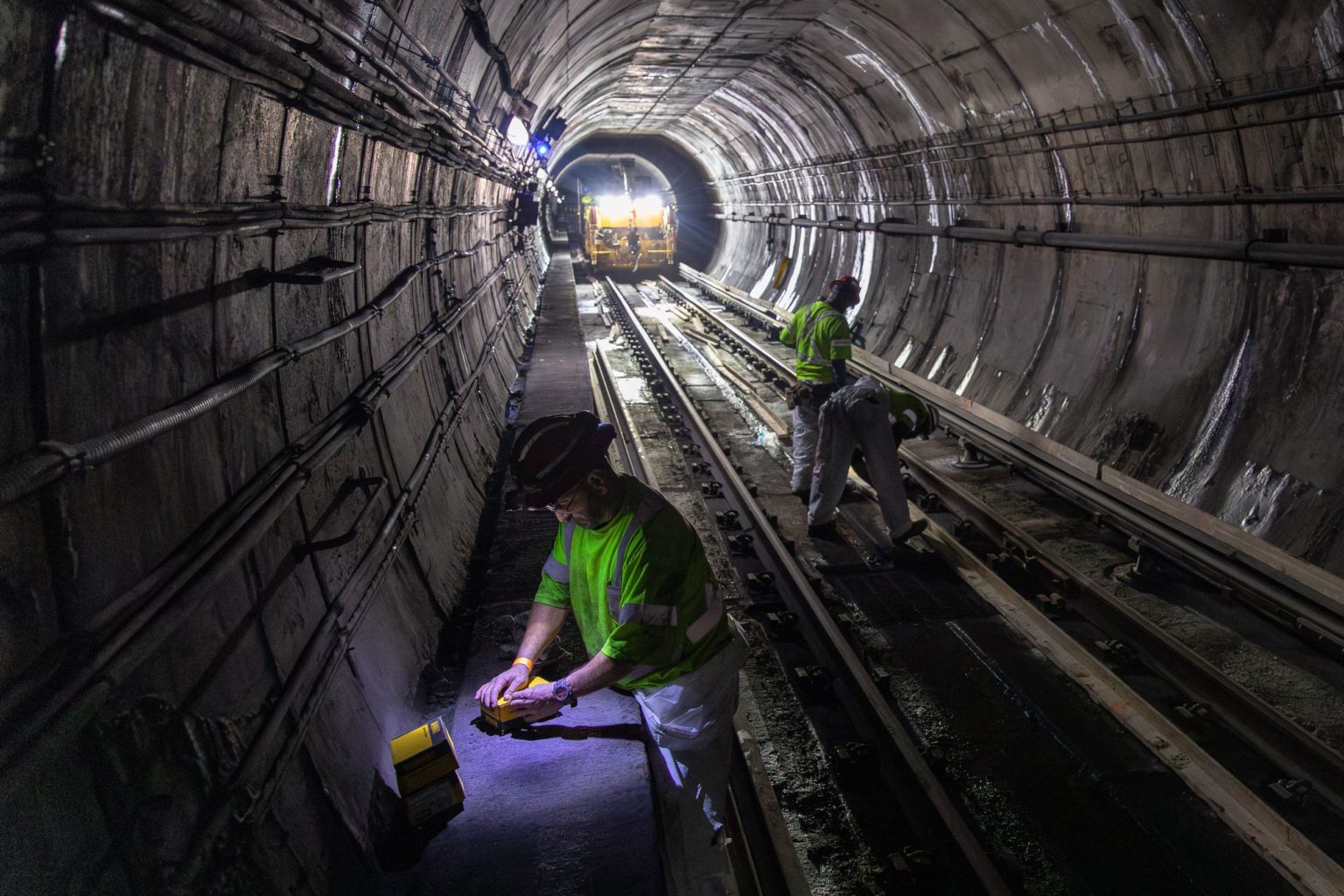 WMATA Reopens Four Red Line Stations - Railway Track and Structures