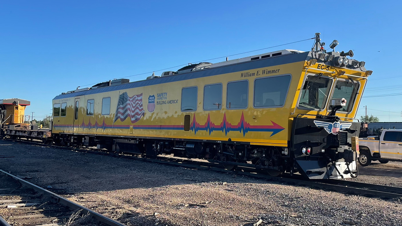 How Union Pacific Discovers, Predicts, and Resolves Track Defects ...
