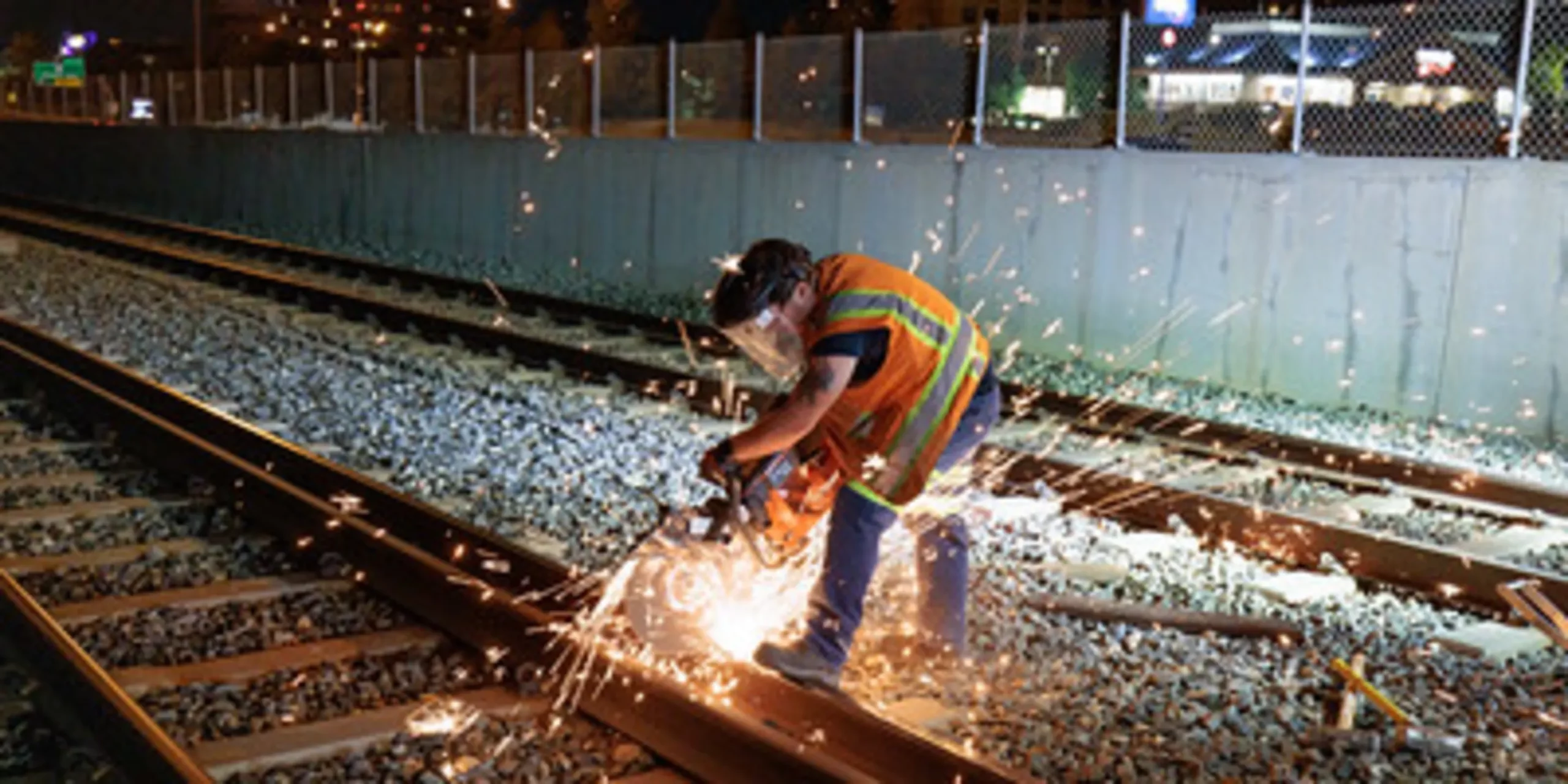 RTD Lifts Speed Restrictions on E and R Lines - Railway Track and ...