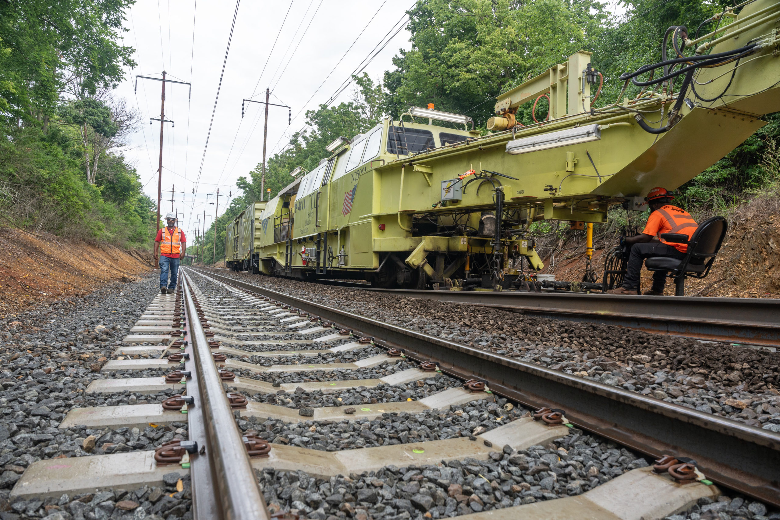 Amtrak Harrisburg Line Track Renewal Work Advances Ahead of Schedule ...