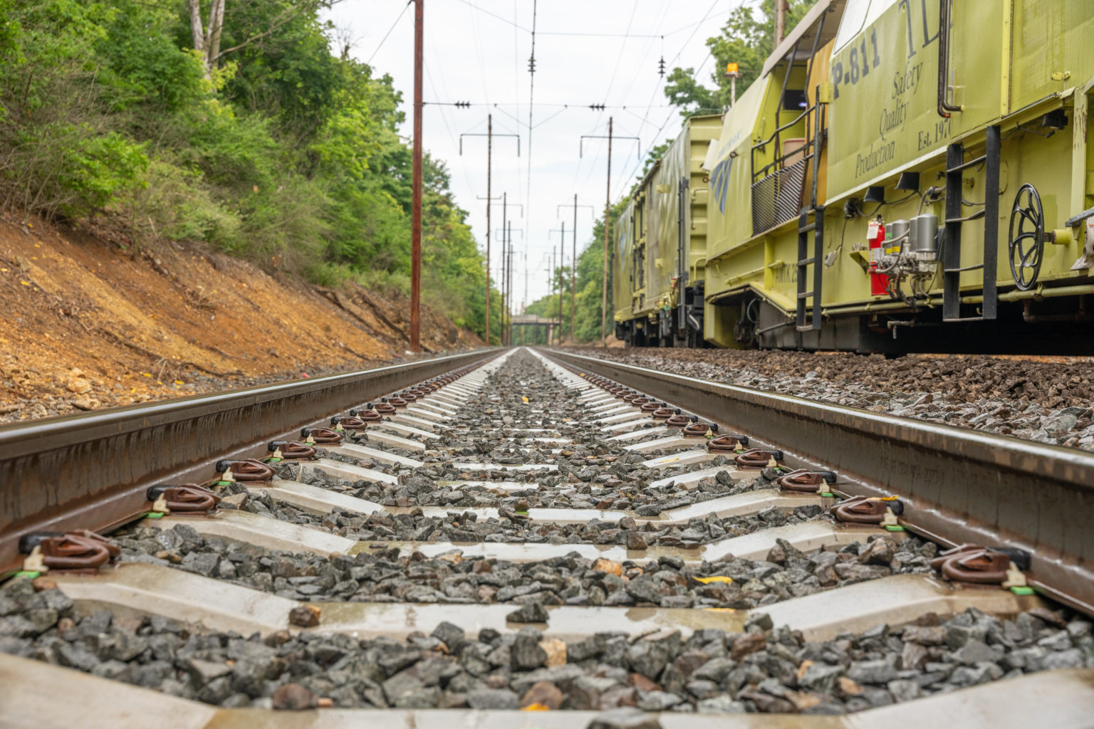 Amtrak Harrisburg Line Track Renewal Work Advances Ahead of Schedule ...