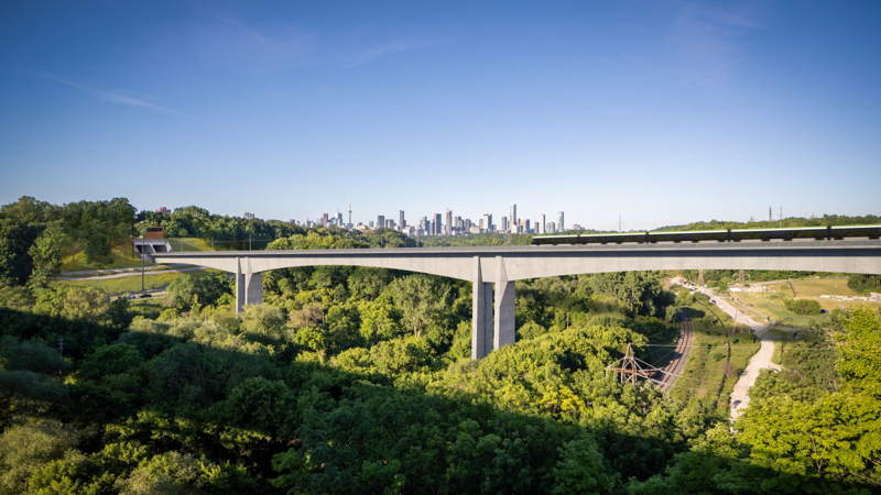 Ontario Line Construction Progress; Don Valley Crossing and West Don ...